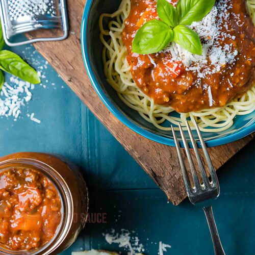 Homemade Jo Mama's Spaghetti Sauce Recipe | Can Beat 5-Star Hotels