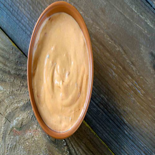 How to Make Spicy Mayo Sauce in 5 Minutes